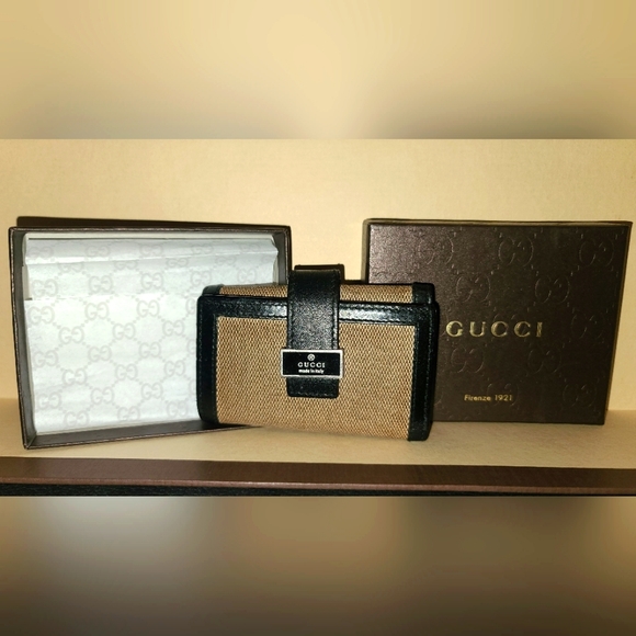 Gucci | Bags | Gucci Key Holder | Poshmark